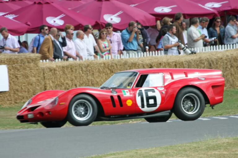 El Ferrari 'Breadvan' de $30M: Choque y Leyenda | Máxima Velocidad