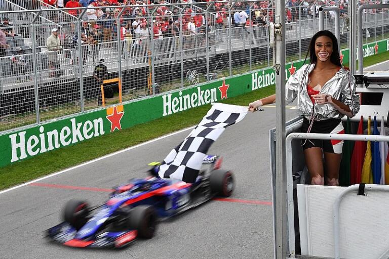 La Rara Bandera Negra para Nico Hülkenberg en Brasil | Máxima Velocidad
